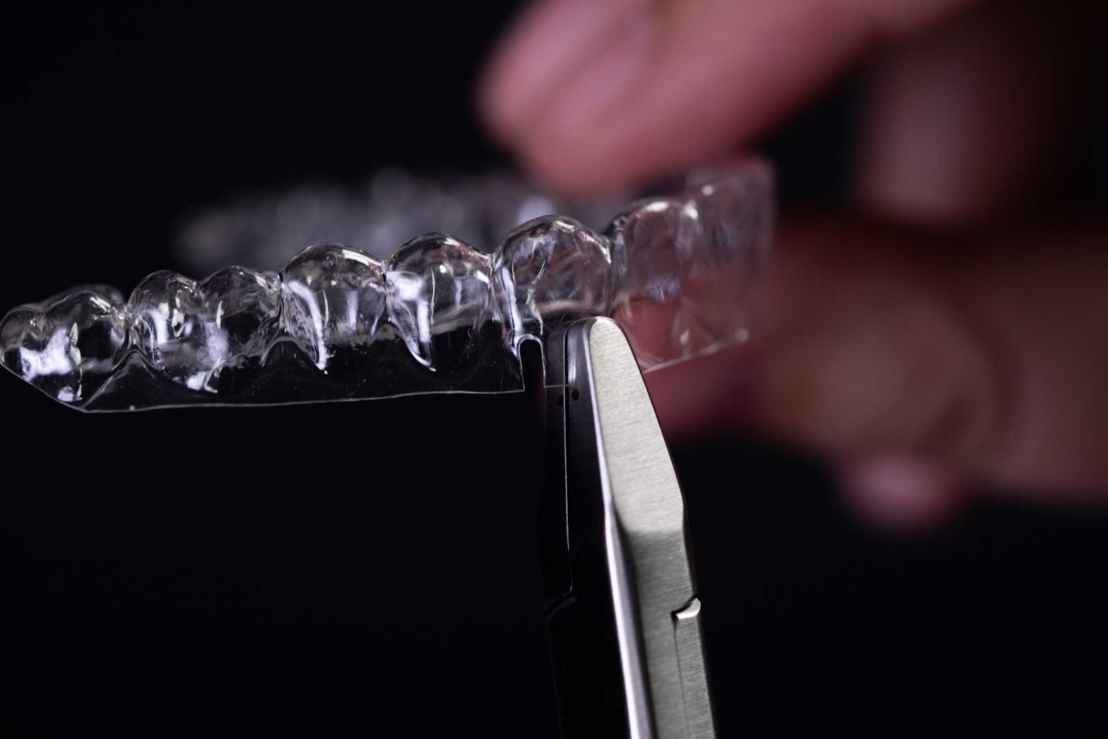 How to Use Slit Cutouts with Aligners – ClearCorrect Support